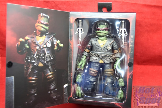 Hot Spot Collectibles and Toys - TMNT x Universal Monsters Raphael as ...