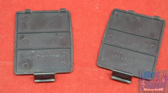 Hot Spot Collectibles and Toys - GameGear battery Doors Set